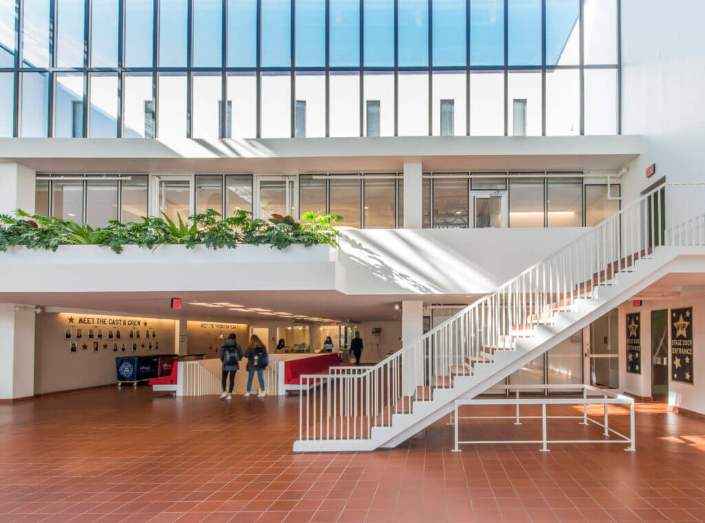 Hill College House Receives 2018 Modernism in America Award