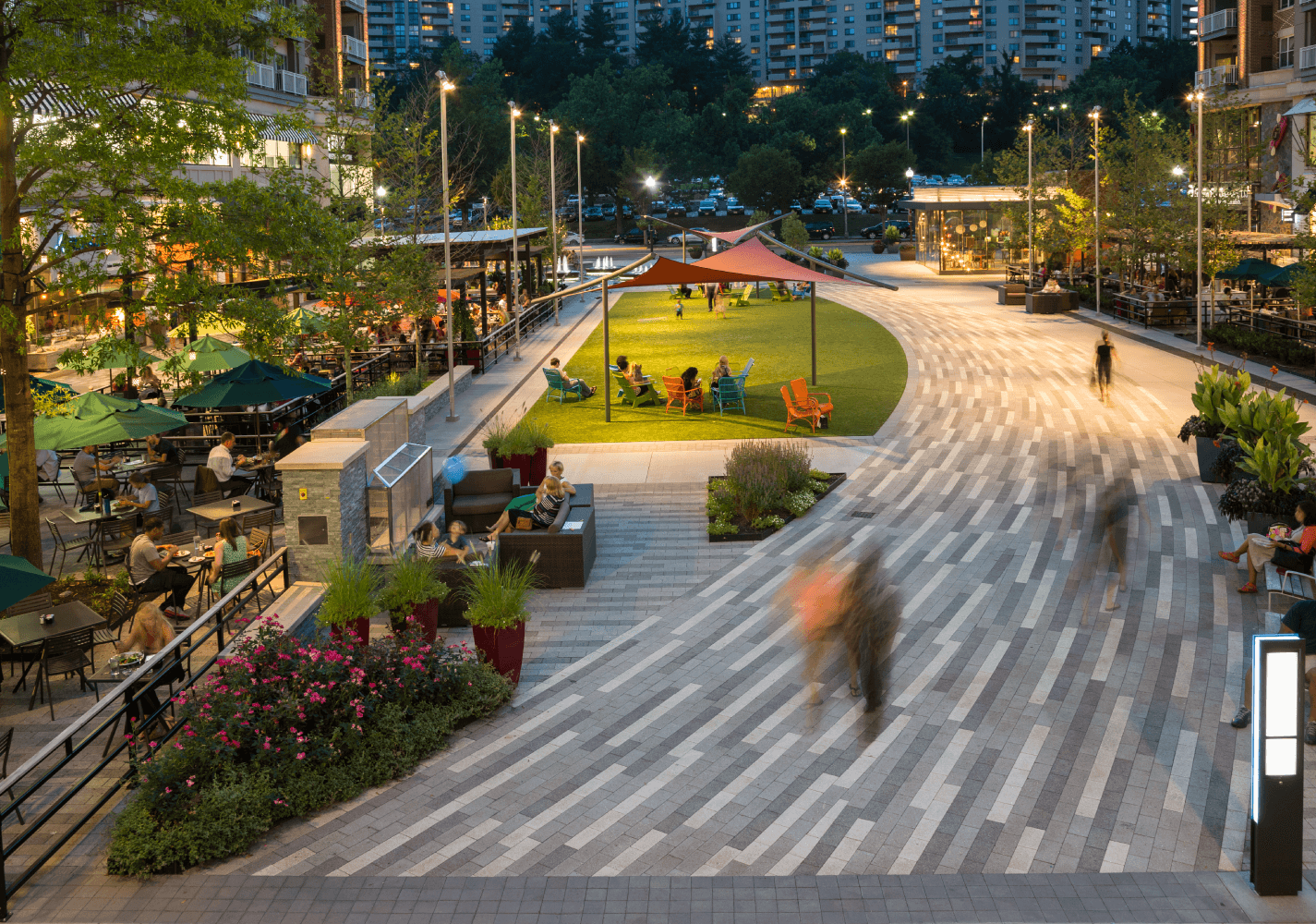 Outdoor Lighting Techniques to Elevate Summer Spaces - The Lighting ...